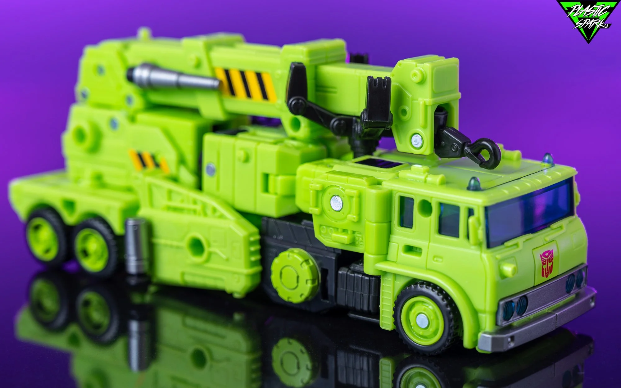 Mini Review - Transformers Legacy Road Hauler — Plastic Spark Photography