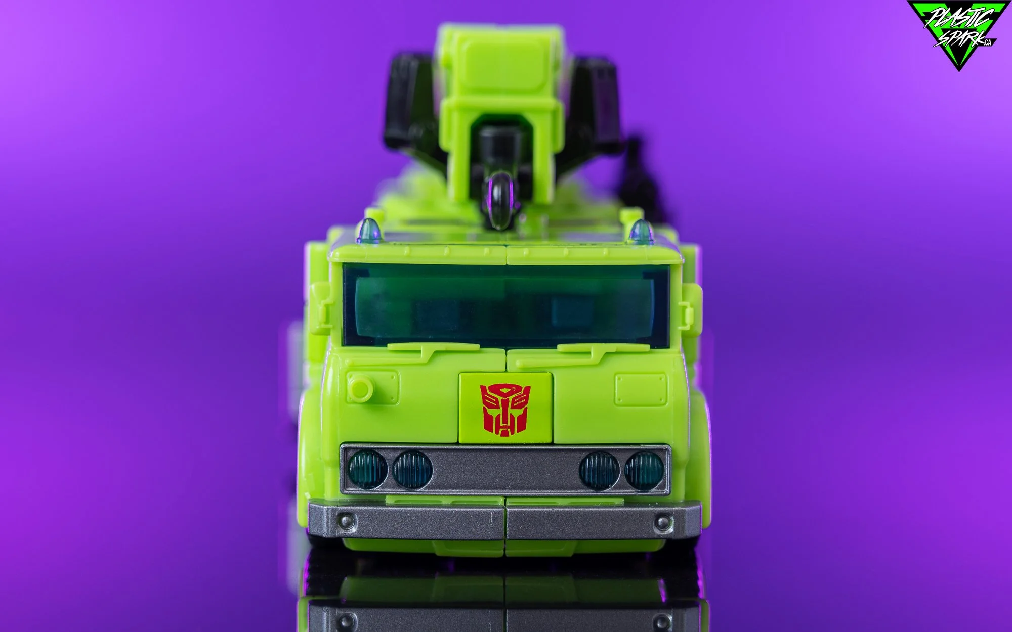 Mini Review - Transformers Legacy Road Hauler — Plastic Spark Photography