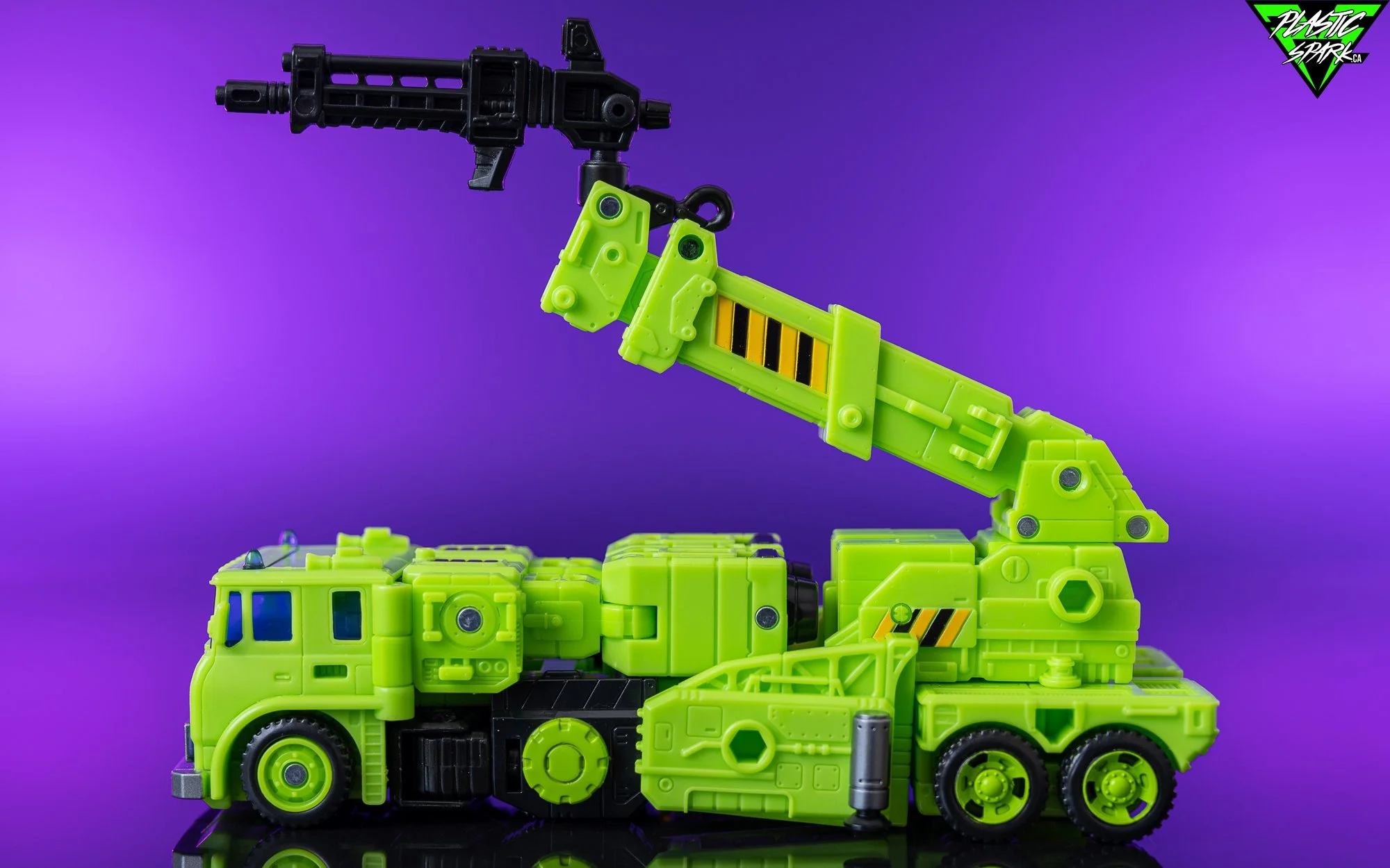 Mini Review - Transformers Legacy Road Hauler — Plastic Spark Photography