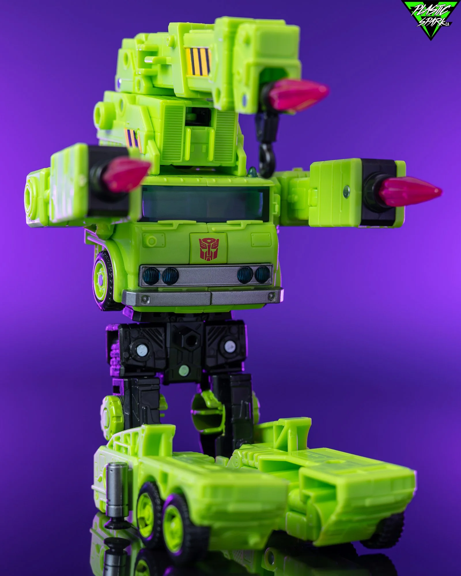 Mini Review - Transformers Legacy Road Hauler — Plastic Spark Photography