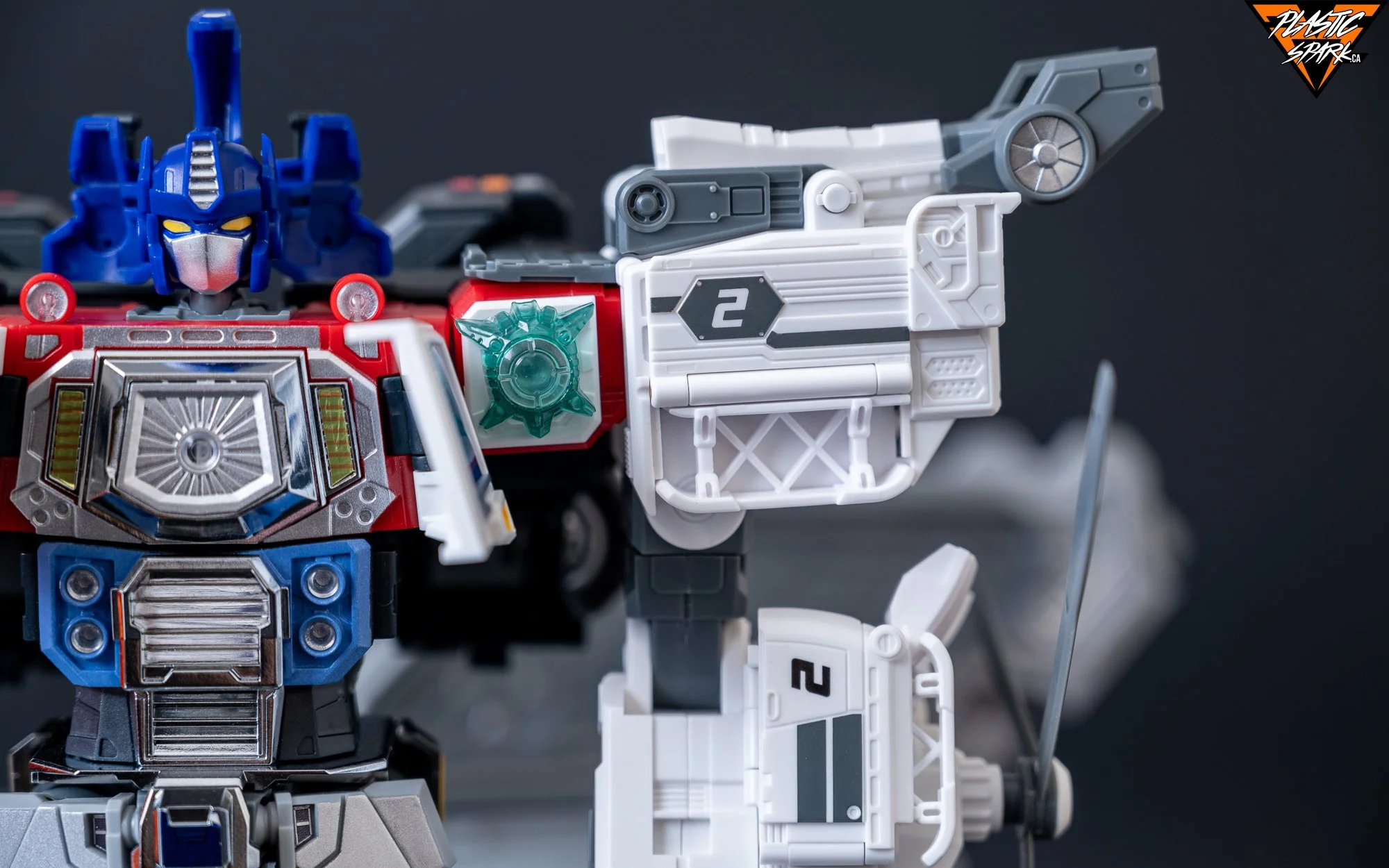 Review - Fans Hobby MB-18 Energy Commander — Plastic Spark Photography