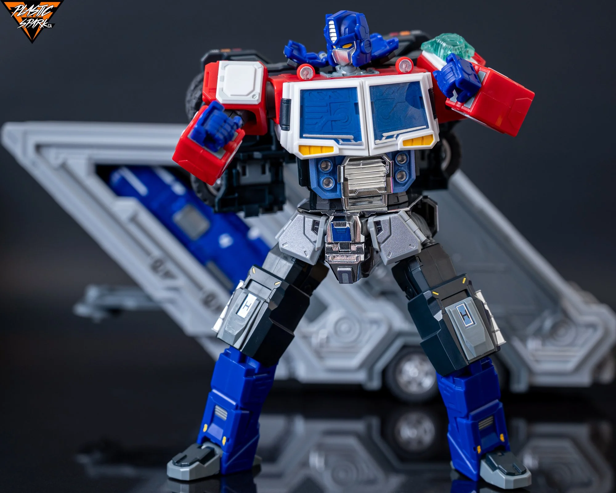 Review - Fans Hobby MB-18 Energy Commander — Plastic Spark Photography