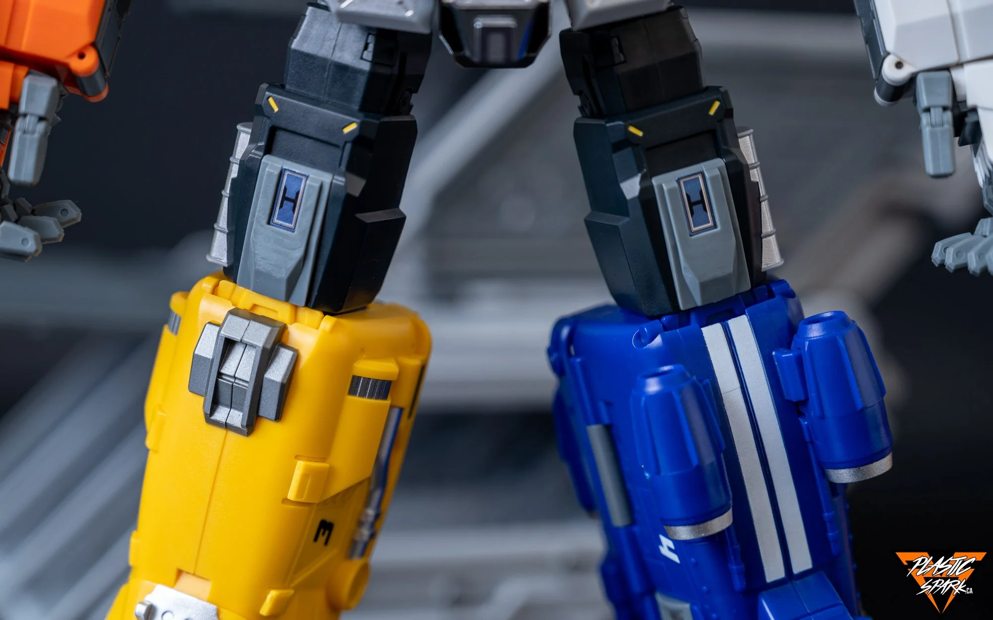 Review - Fans Hobby MB-18 Energy Commander — Plastic Spark Photography