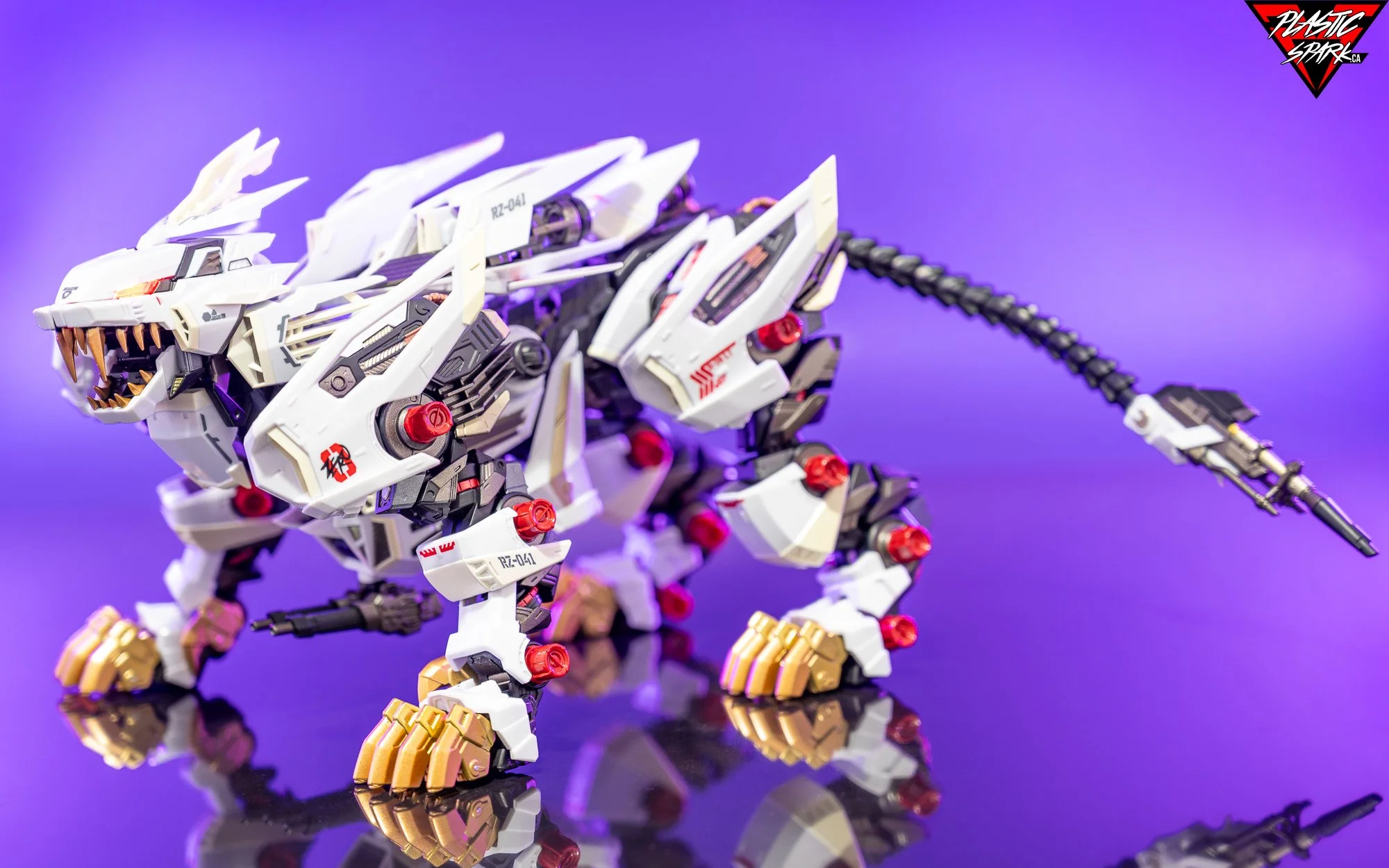 Gallery - Bandai Chogokin: ZOIDS RZ-041 Liger Zero — Plastic Spark Photography