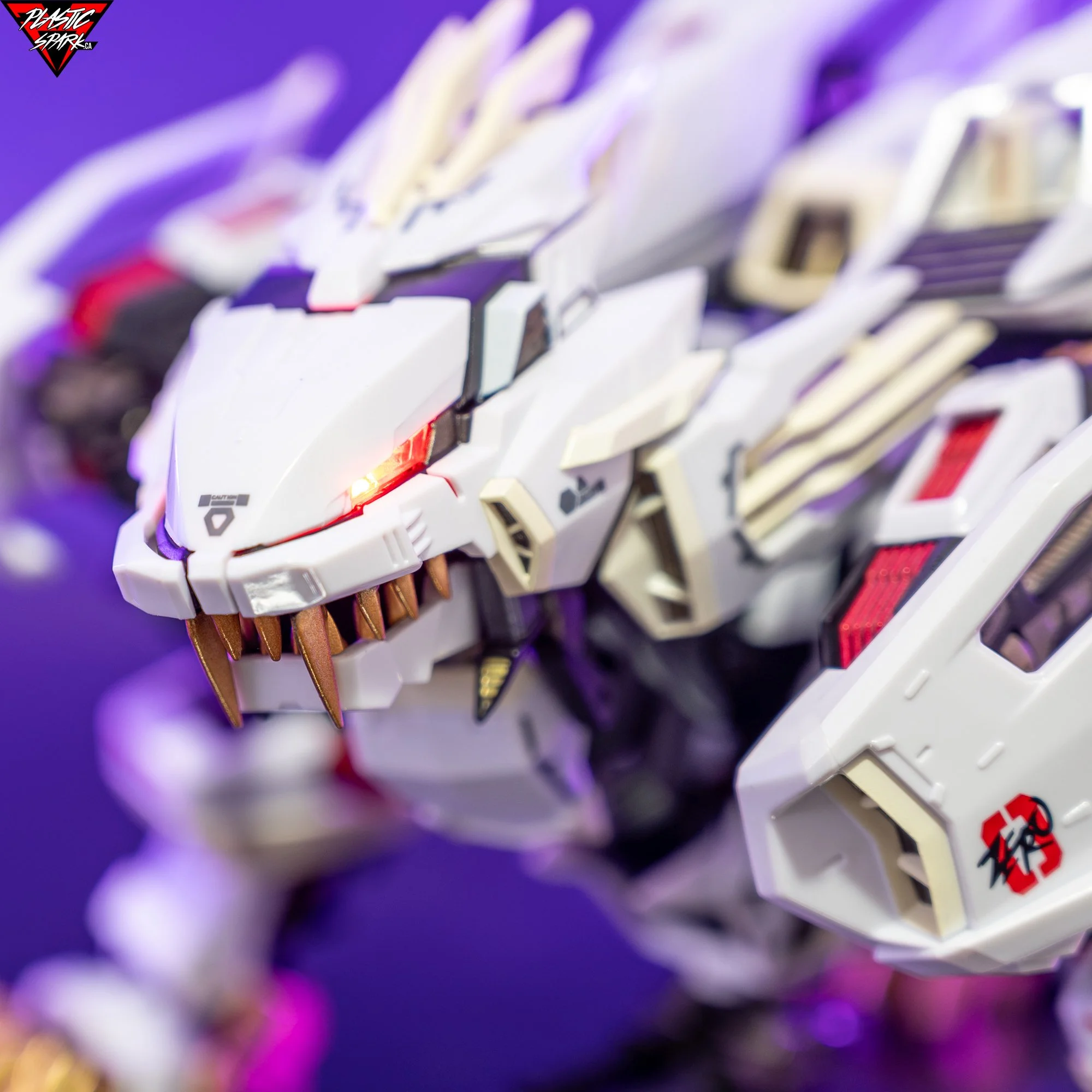 Gallery - Bandai Chogokin: ZOIDS RZ-041 Liger Zero — Plastic Spark Photography