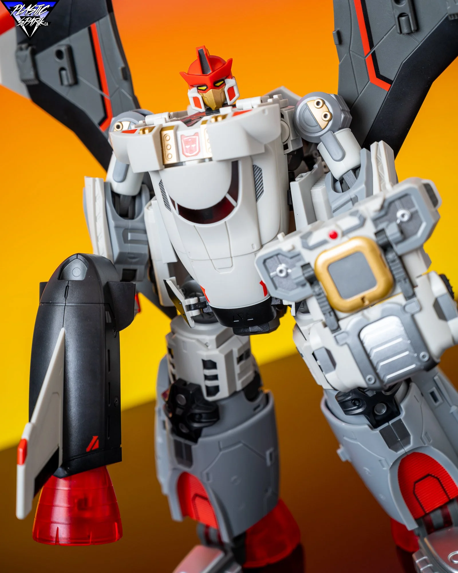 Mini Review - Fans Hobby MB-22 Sky Flame — Plastic Spark Photography