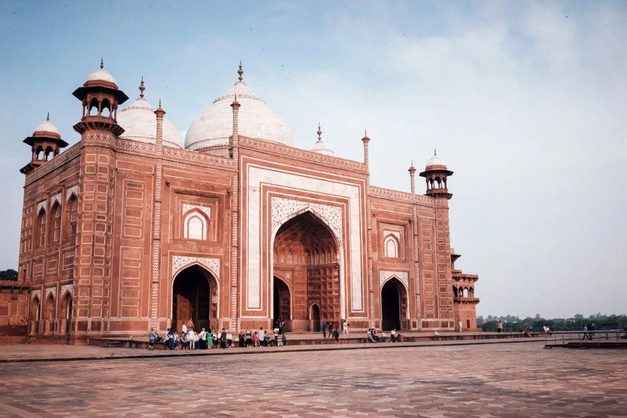 Alex & Madie — India - Medieval Agra and Jaipur