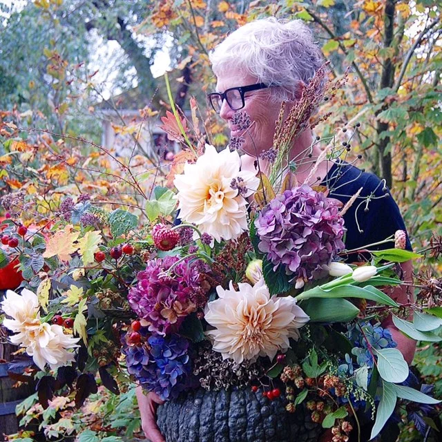 Grow your Own Cut Flowers with Nina Foster. Part 2 - Floral Arrangement ...