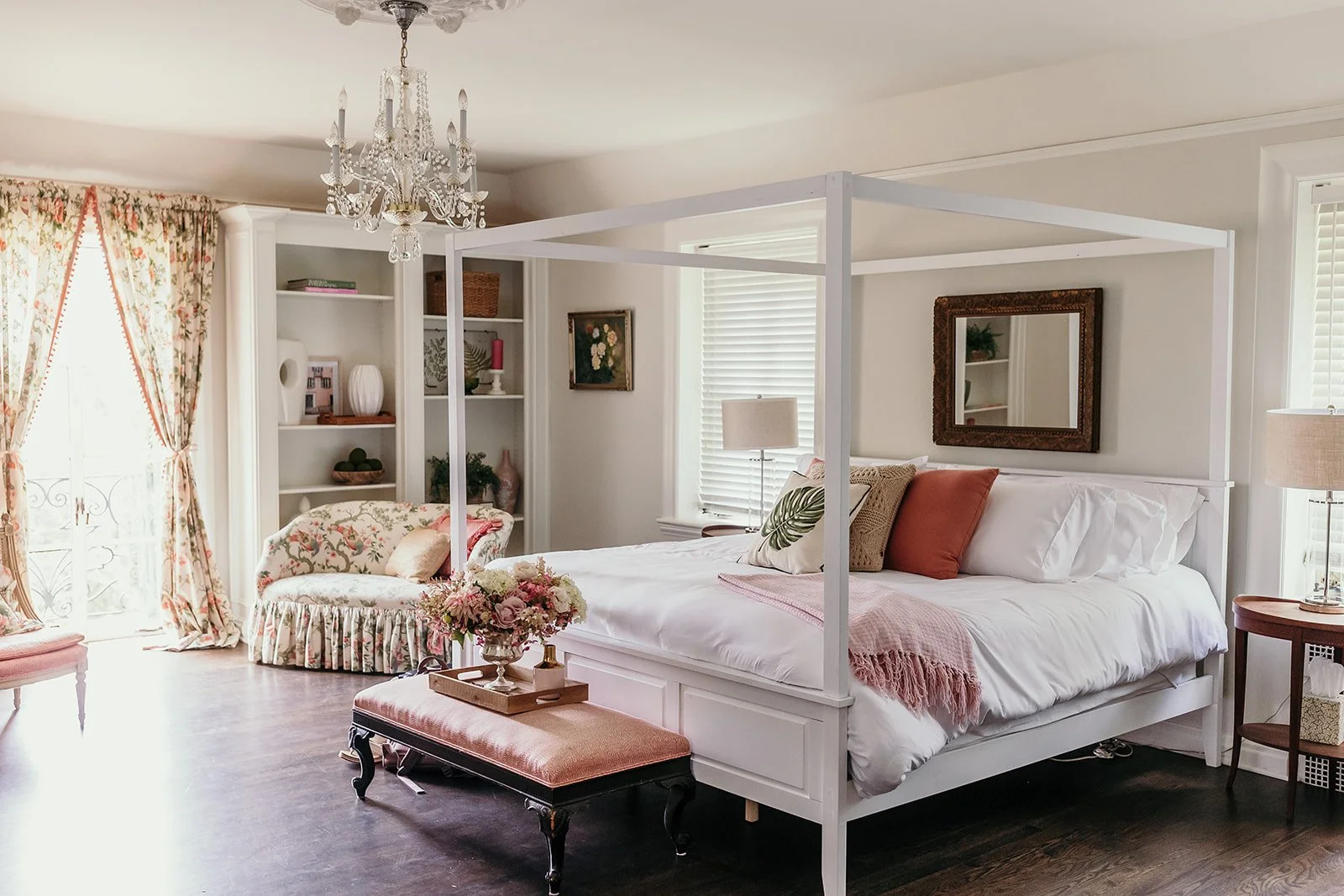Greencrest Manor for European Style and Tranquil Gardens