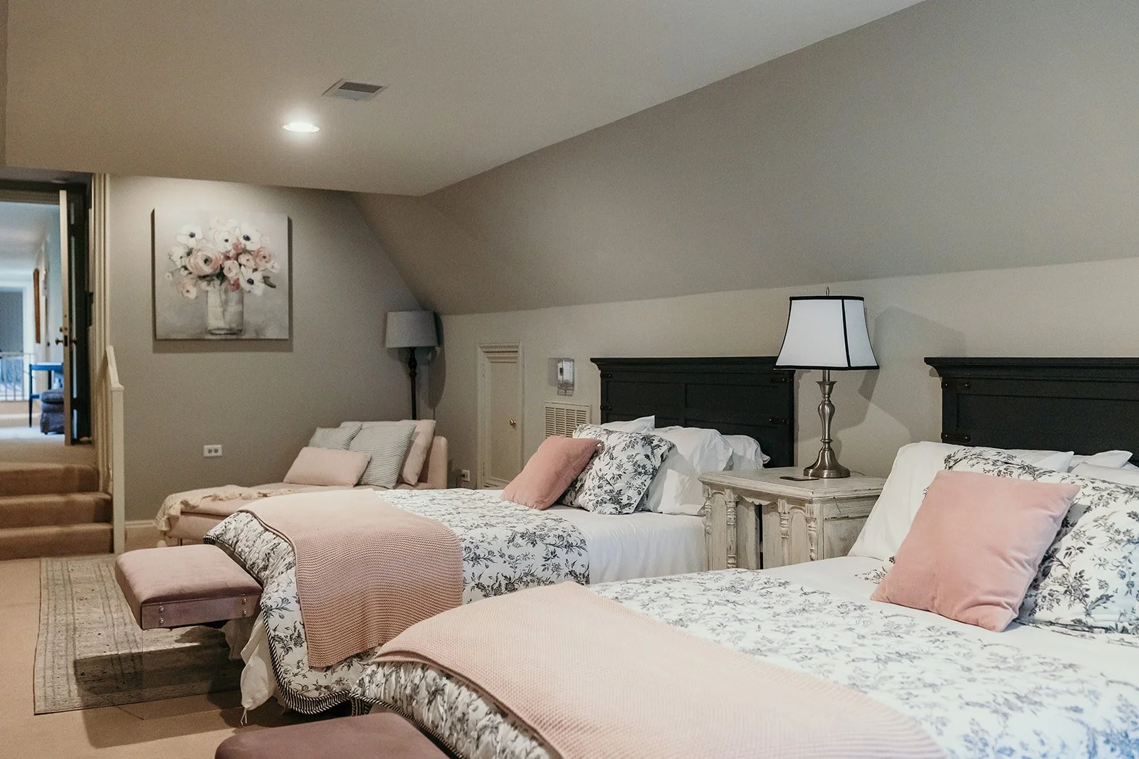 Greencrest Manor for European Style and Tranquil Gardens