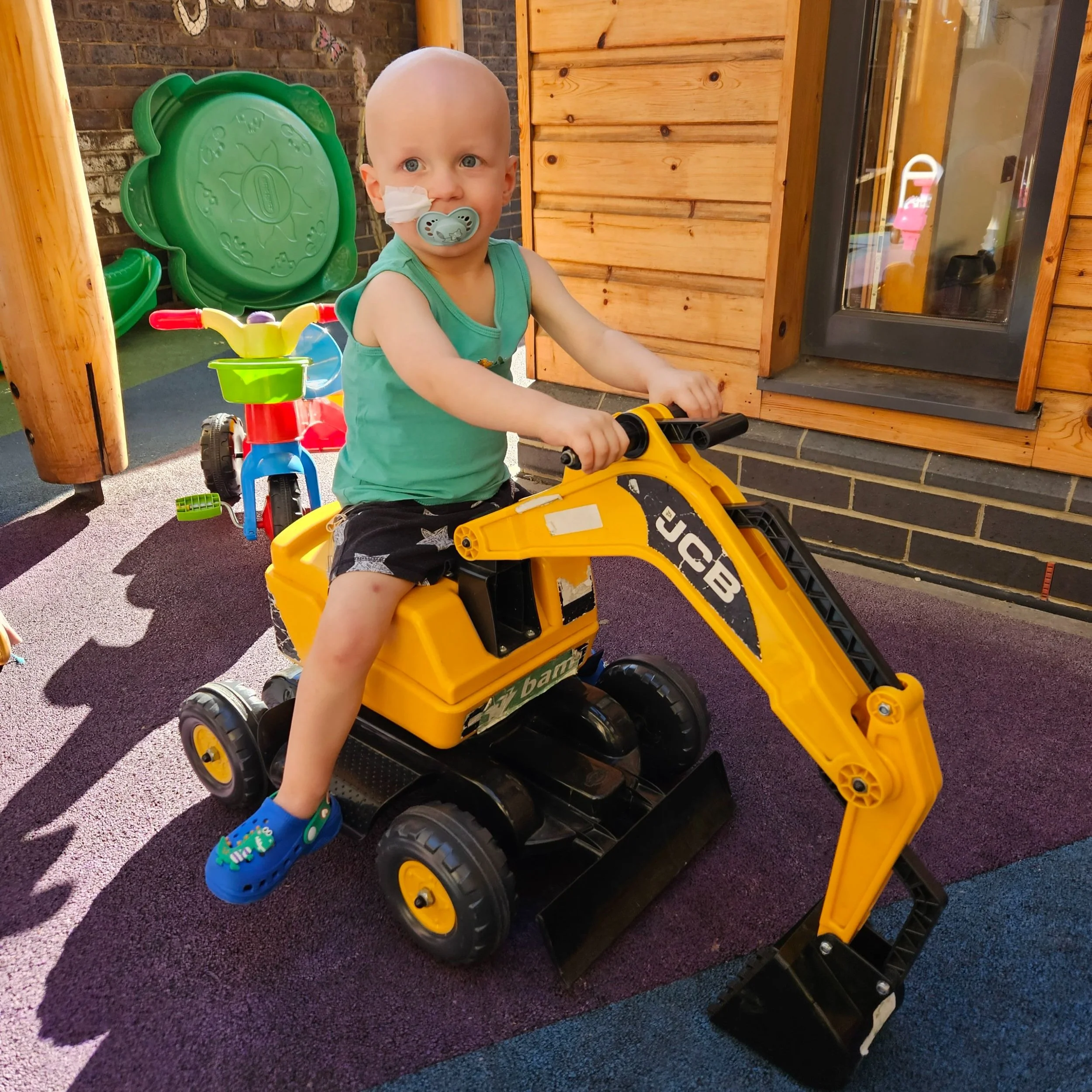 Max’s Story — Neuroblastoma UK