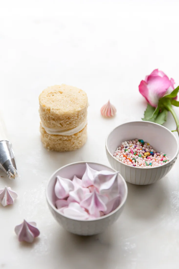 Mini Layer Cake Tutorial - Style Sweet