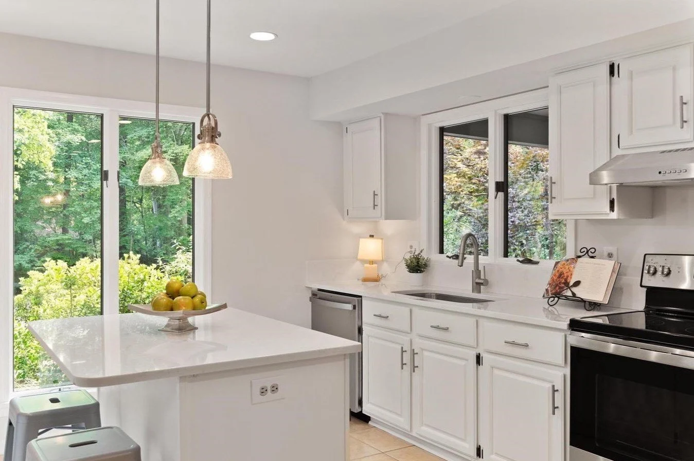 Trending Kitchen Renovation Design Ideas | Blue Star Paint & Property