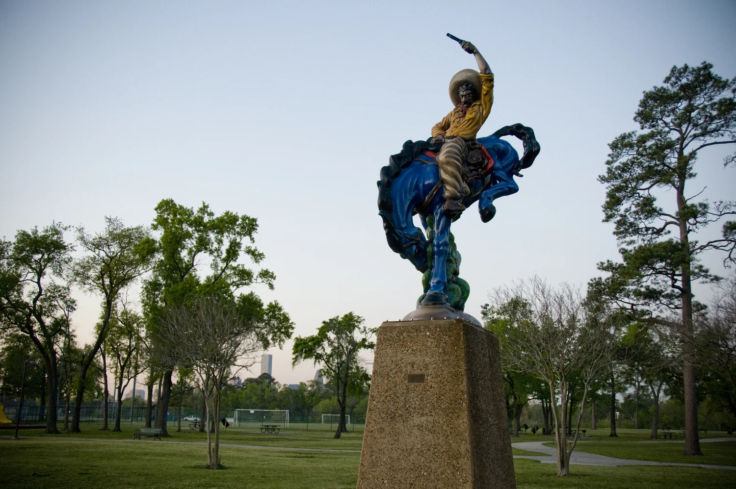 HOUSTON'S MUST-SEE PUBLIC ARTWORKS — BONPHILOSOPHIA