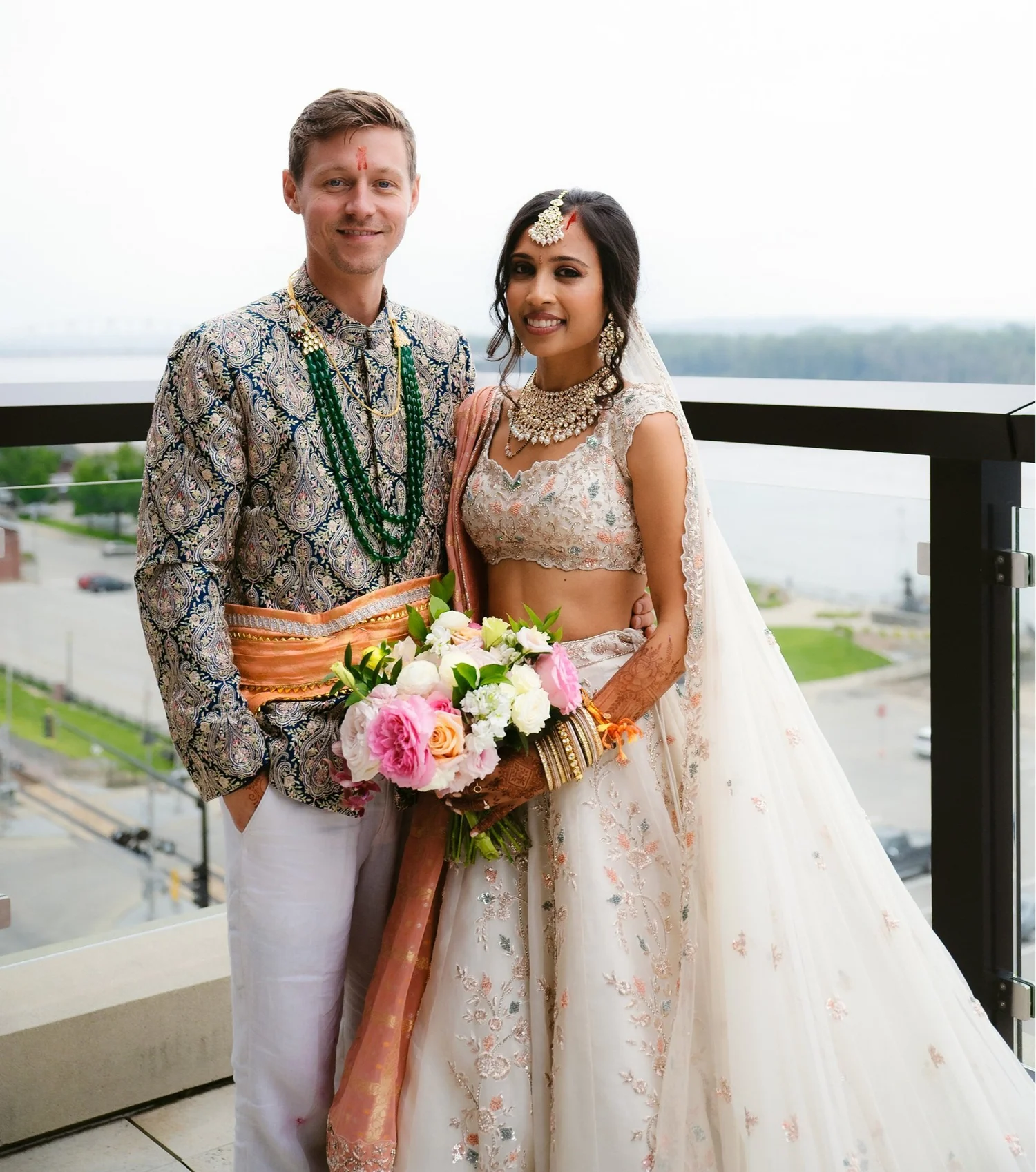 Shikah + Tyler — Hindu I-Do's | Heartland Wedding Ideas