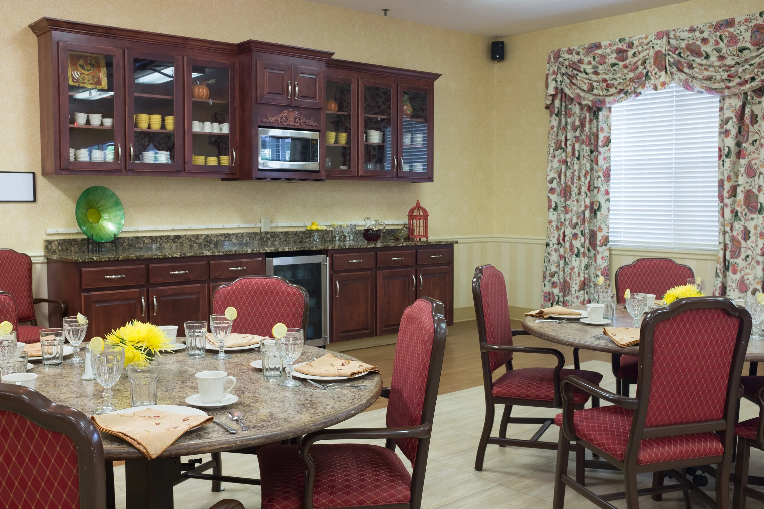 White Oak Estates Spartanburg, SC — White Oak Management