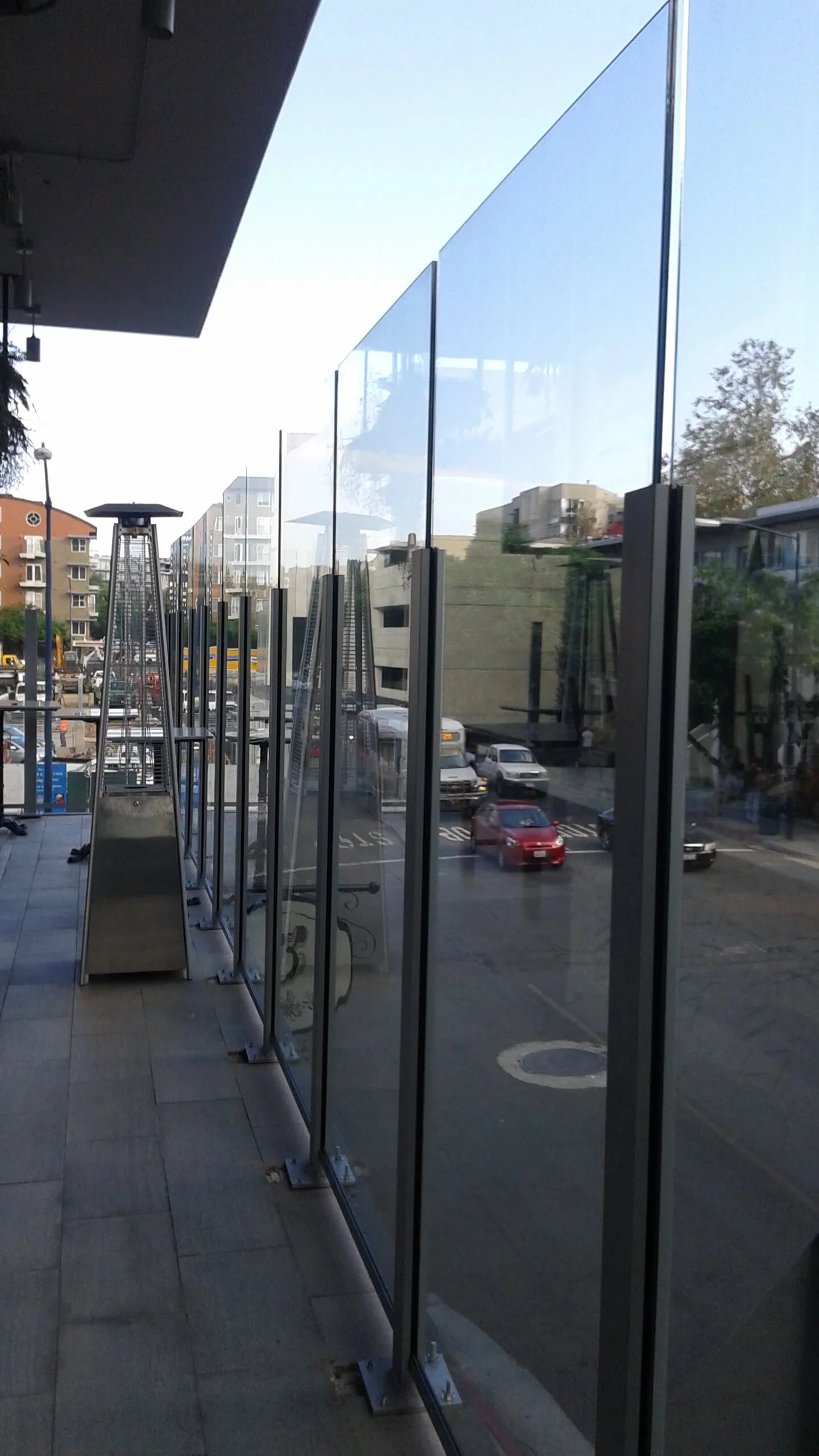 Aluminum & Glass Windscreen / Pool Fence | ACS Railings