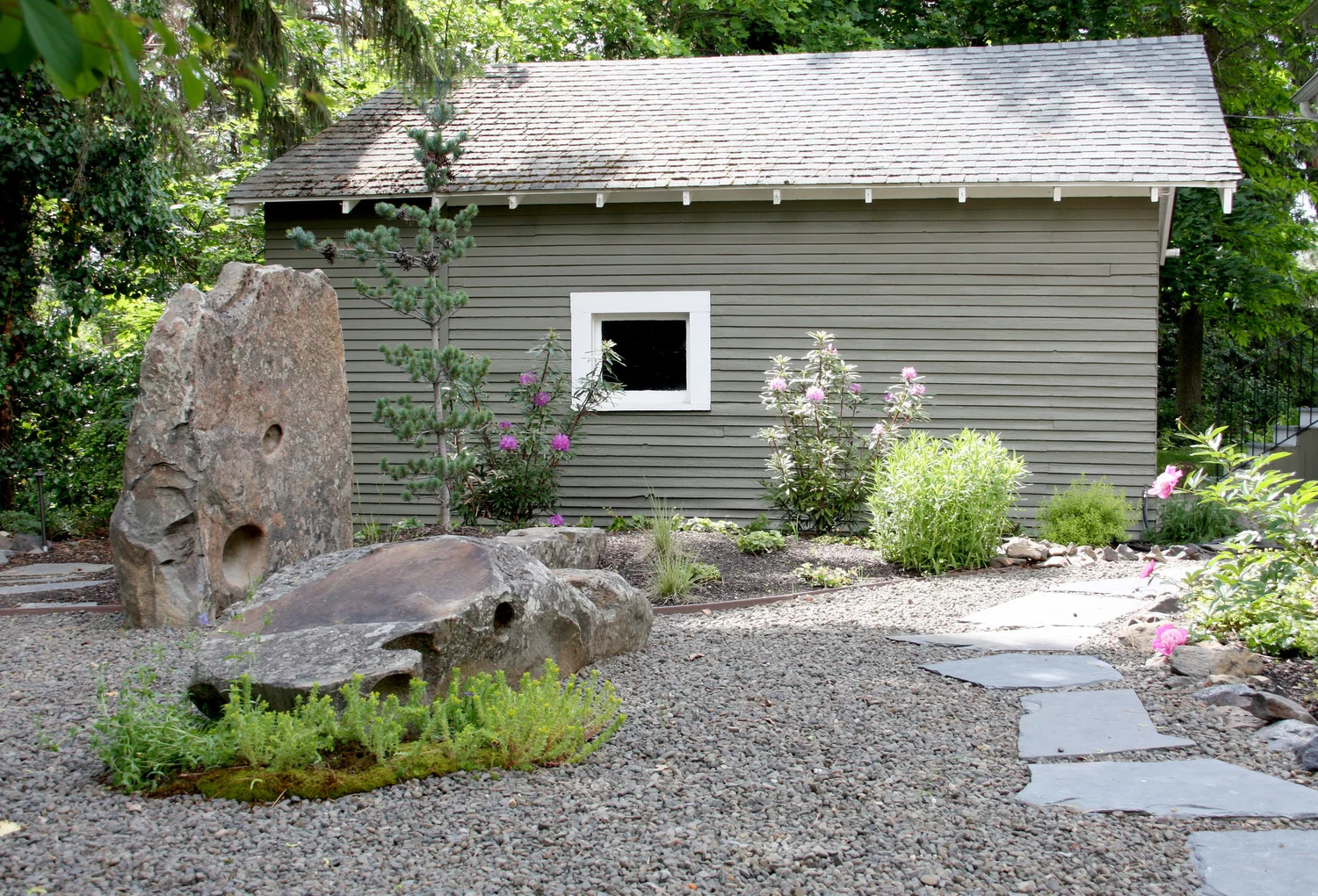 Cliff Park Modern - Spokane Landscape Design — Pacific Garden Design