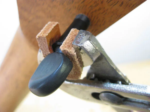 How to install Peghed Tuners — Pohaku Ukulele