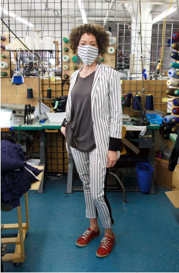 How to accessorize to make a basic outfit more interesting — Let's Get You