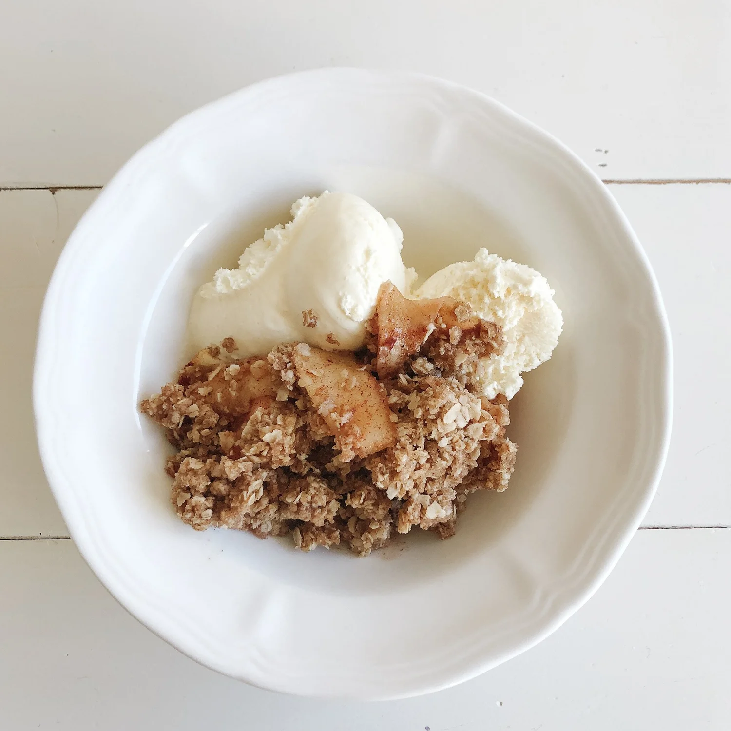 Apple Crisp — Megan Tesser