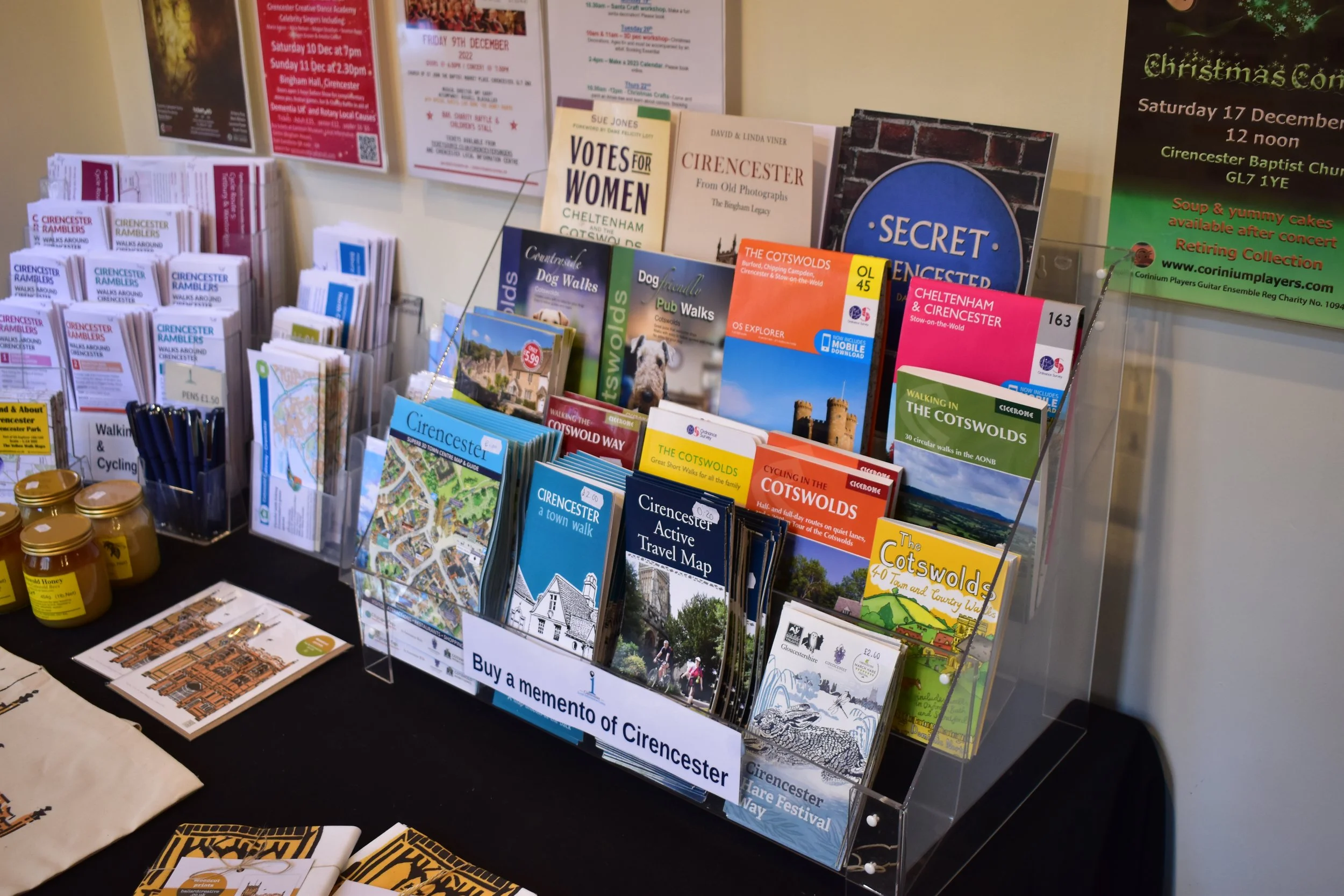 Cirencester Local Information Centre — Cirencester Town Council