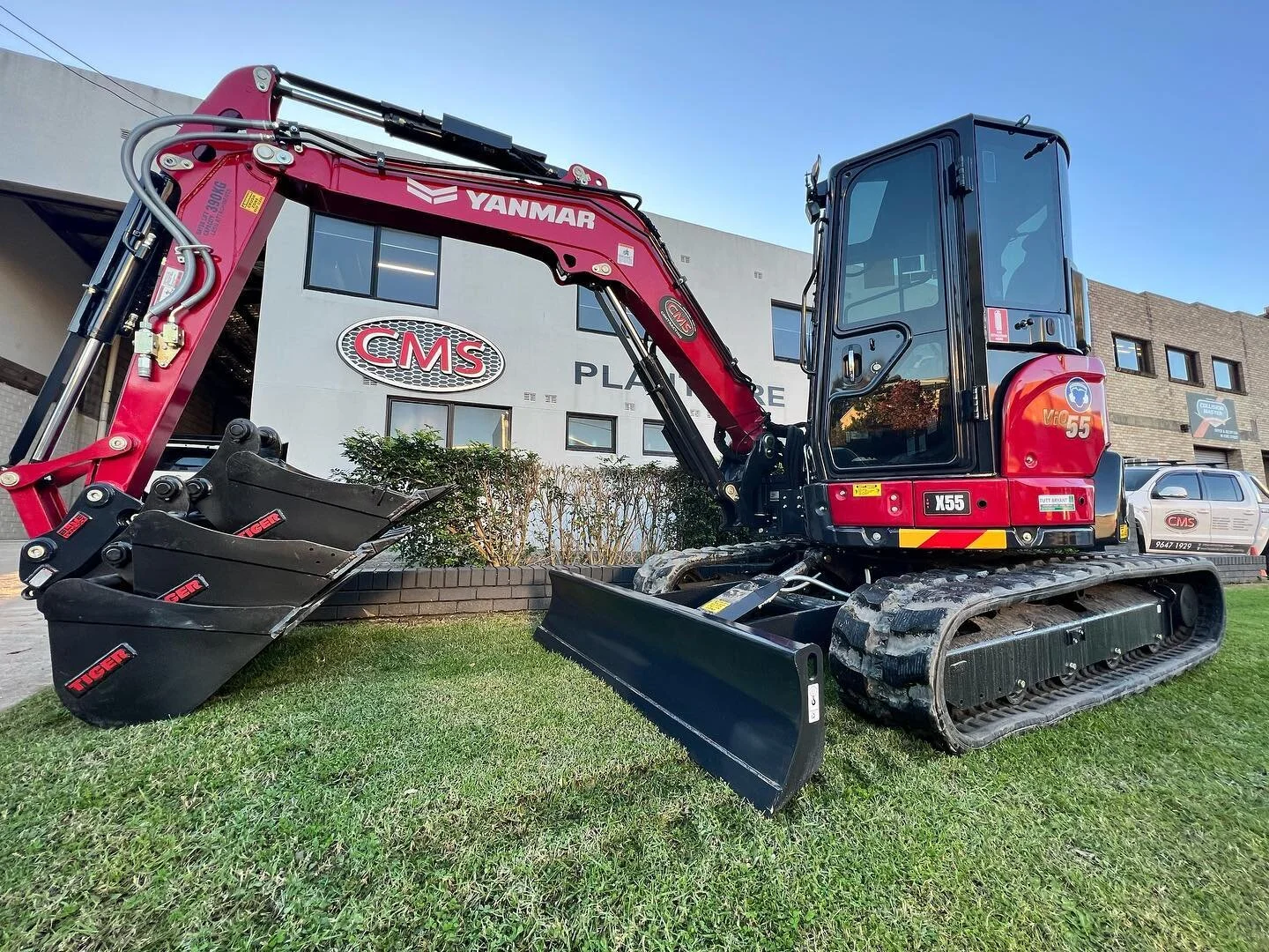 CMS Contracting & Plant Hire | Excavating Contractor