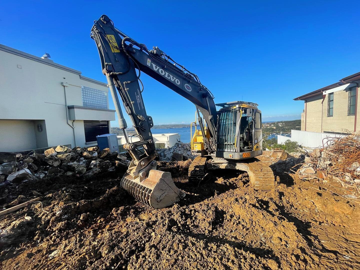 CMS Contracting & Plant Hire | Excavating Contractor