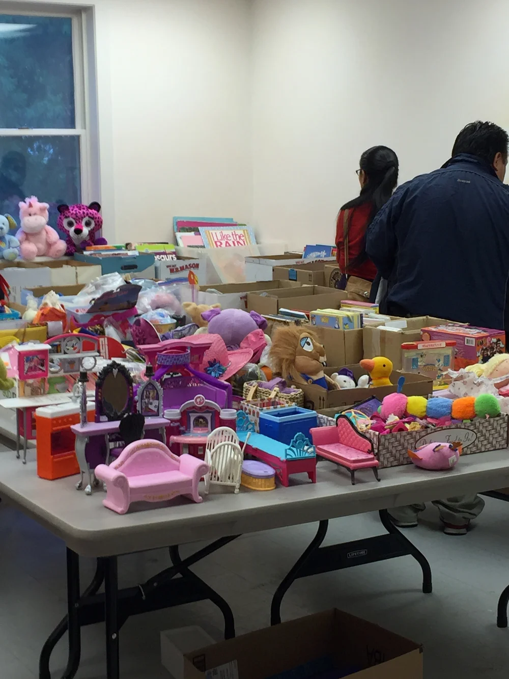 Spring and Fall Rummage Sales - Clothing, Housewares, Electronics, Toys ...