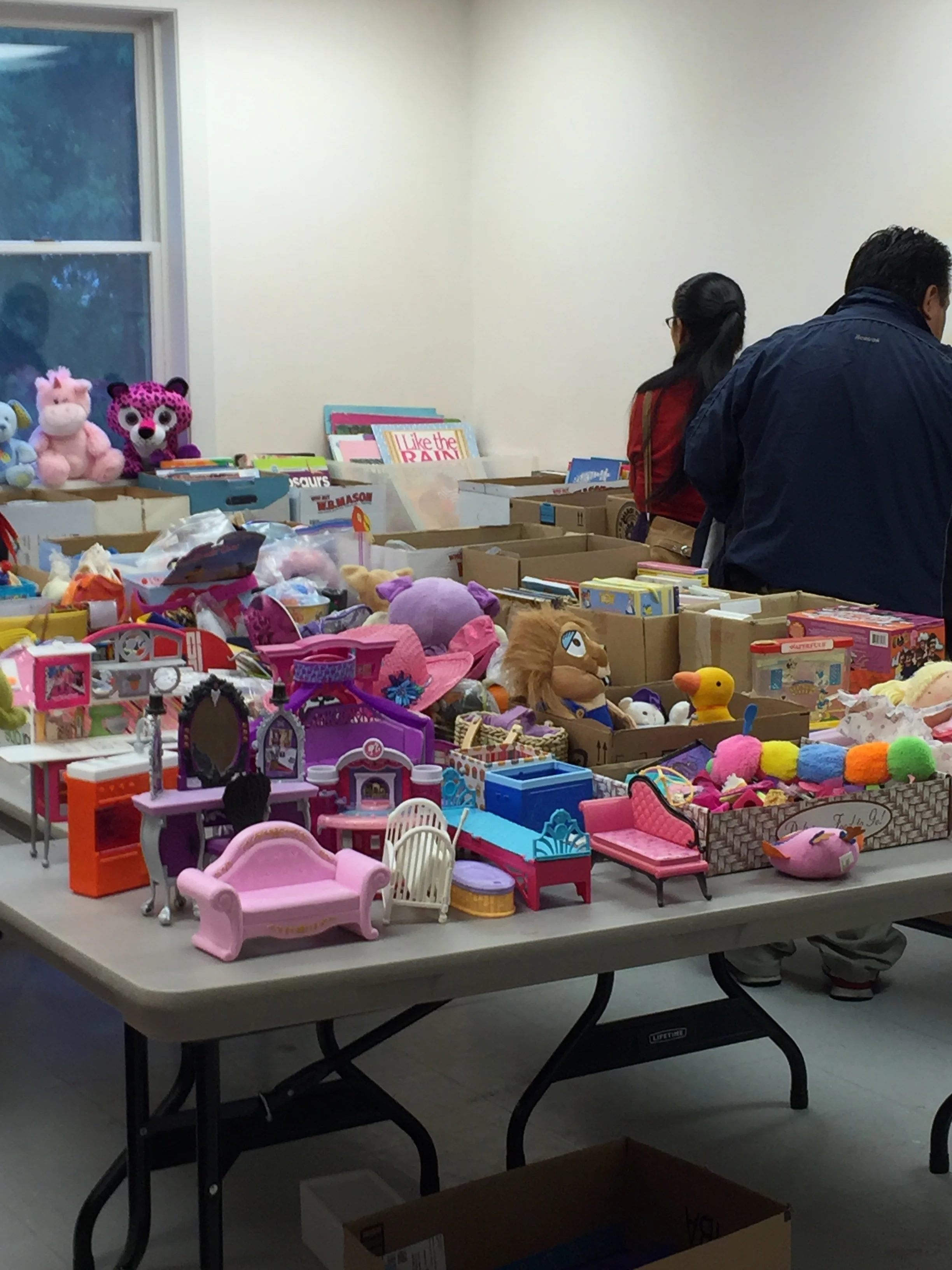 Spring and Fall Rummage Sales - Clothing, Housewares, Electronics, Toys ...