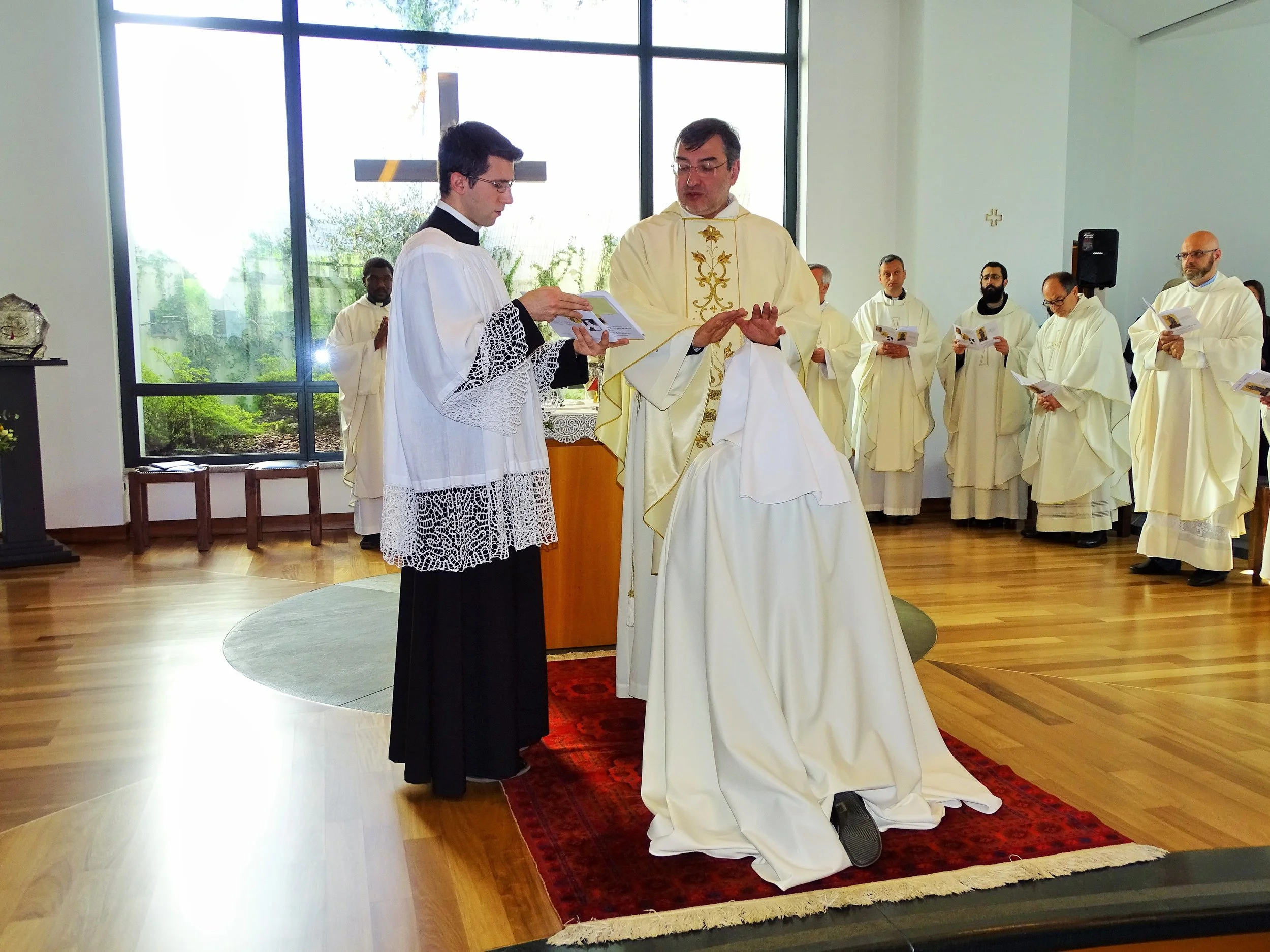 Foto e video della Professione Solenne di Teresa Maria della ...