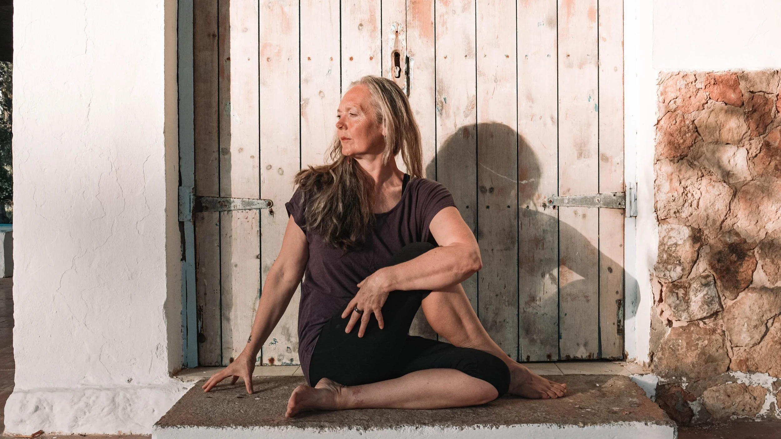 Free Yin Classes - Melanie Cooper Yoga