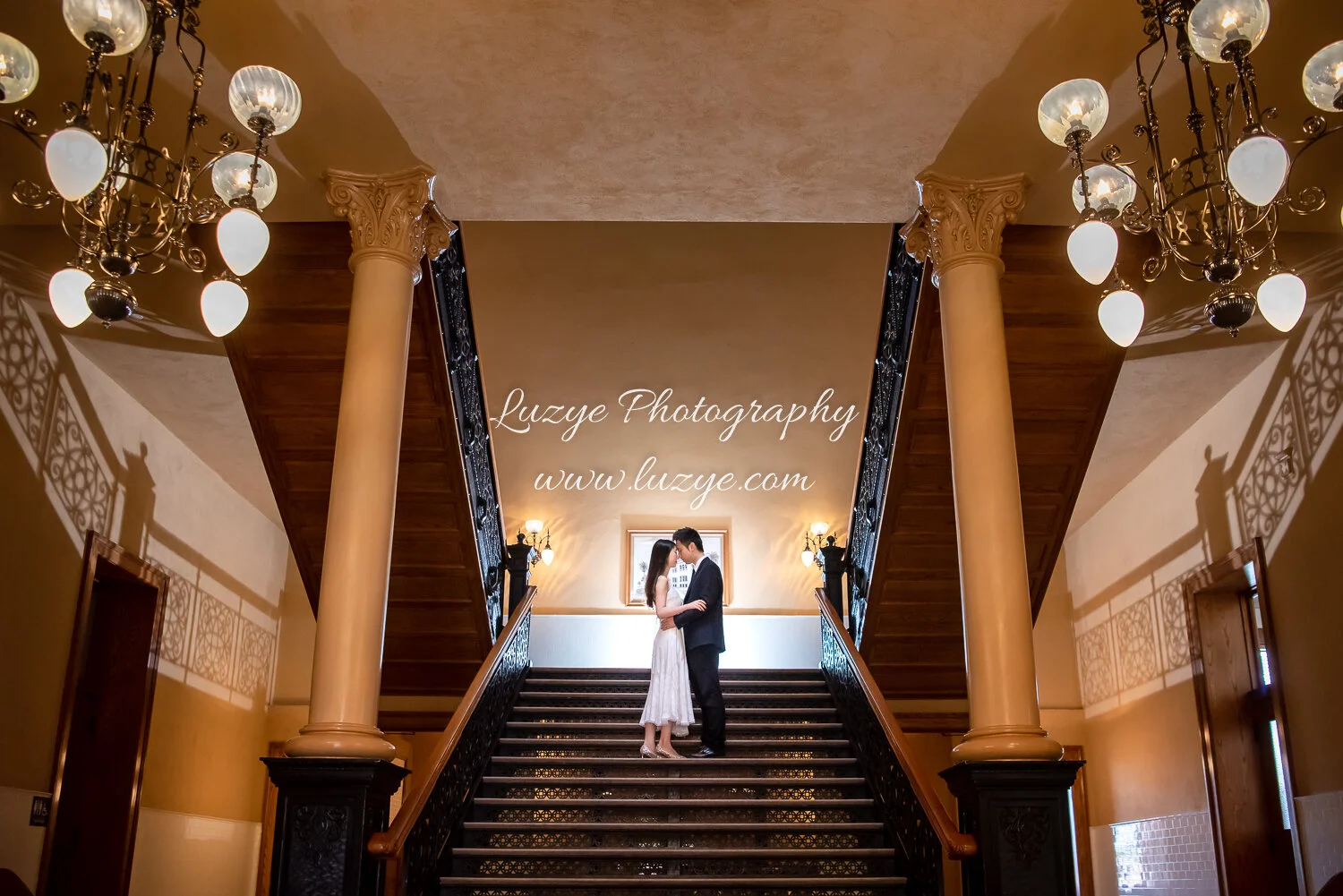Old Orange County Courthouse wedding — Luzye Photography