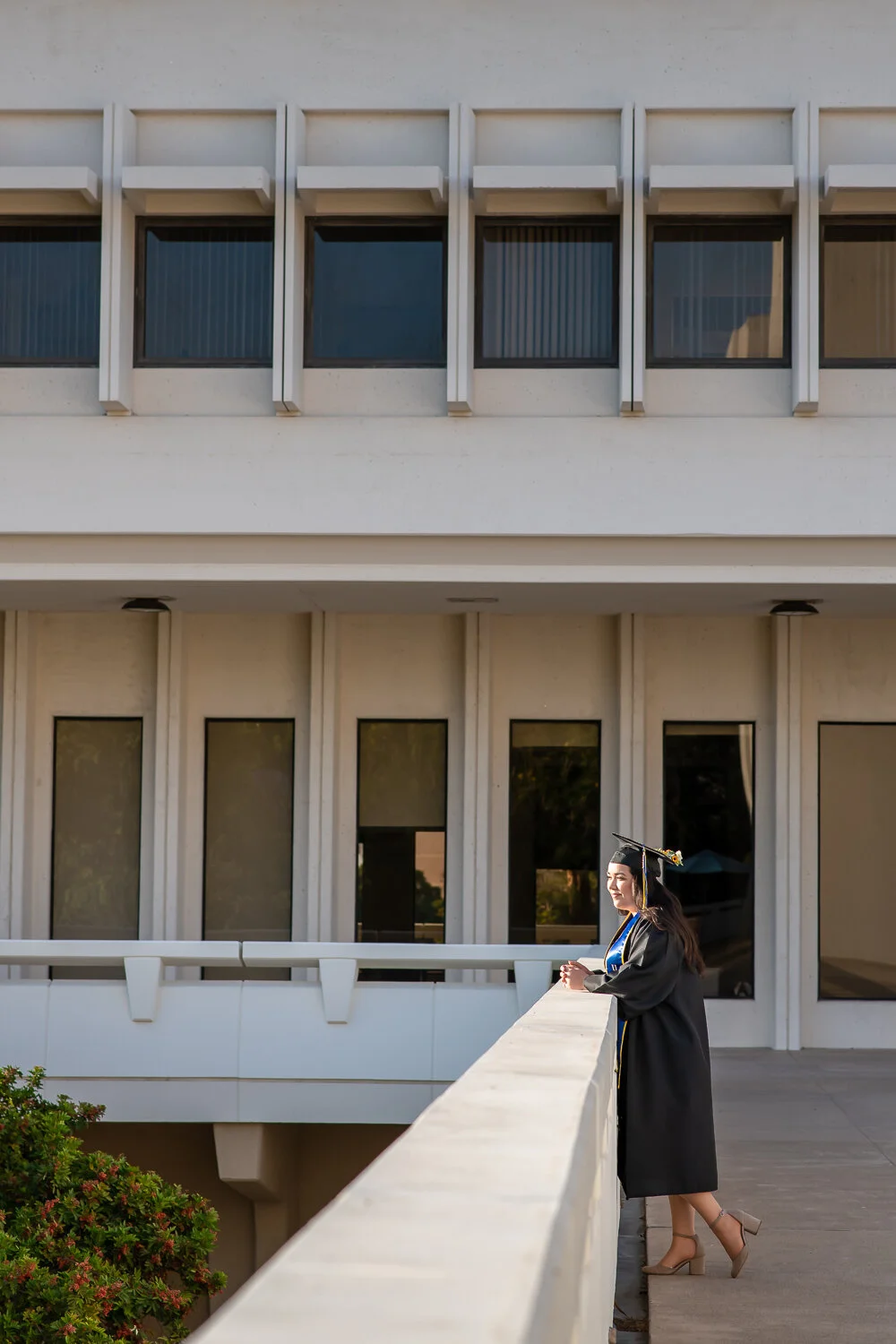 UCI Graduation Photos — Luzye Photography
