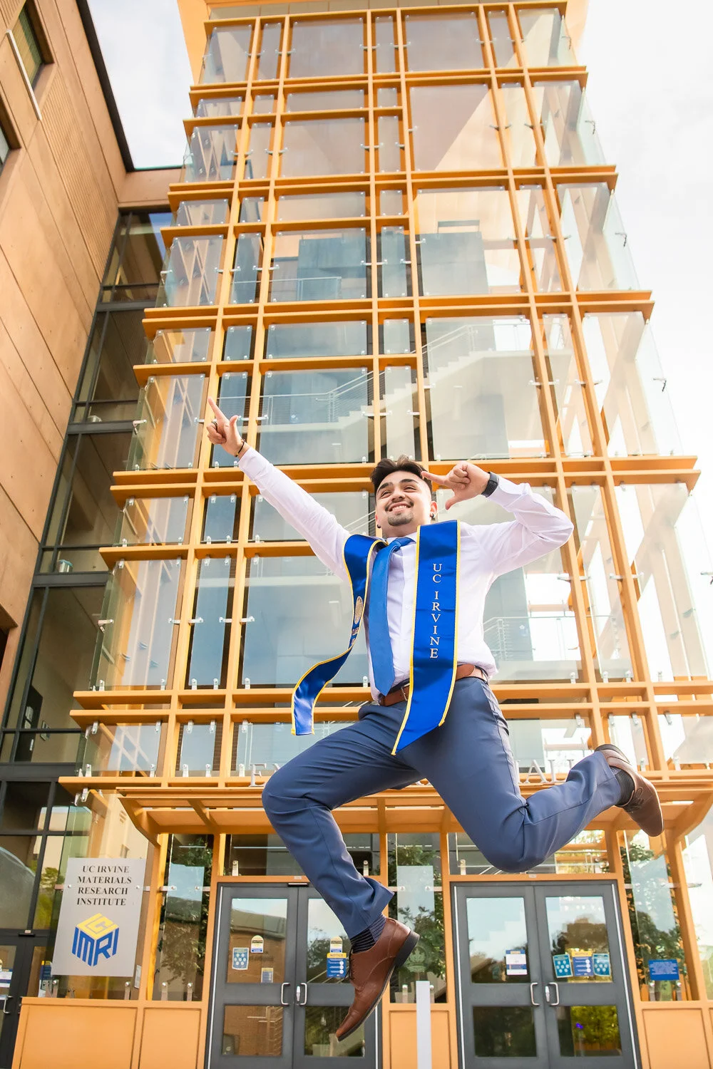 UCI Graduation Photographer — LUZYE PHOTOGRAPHY