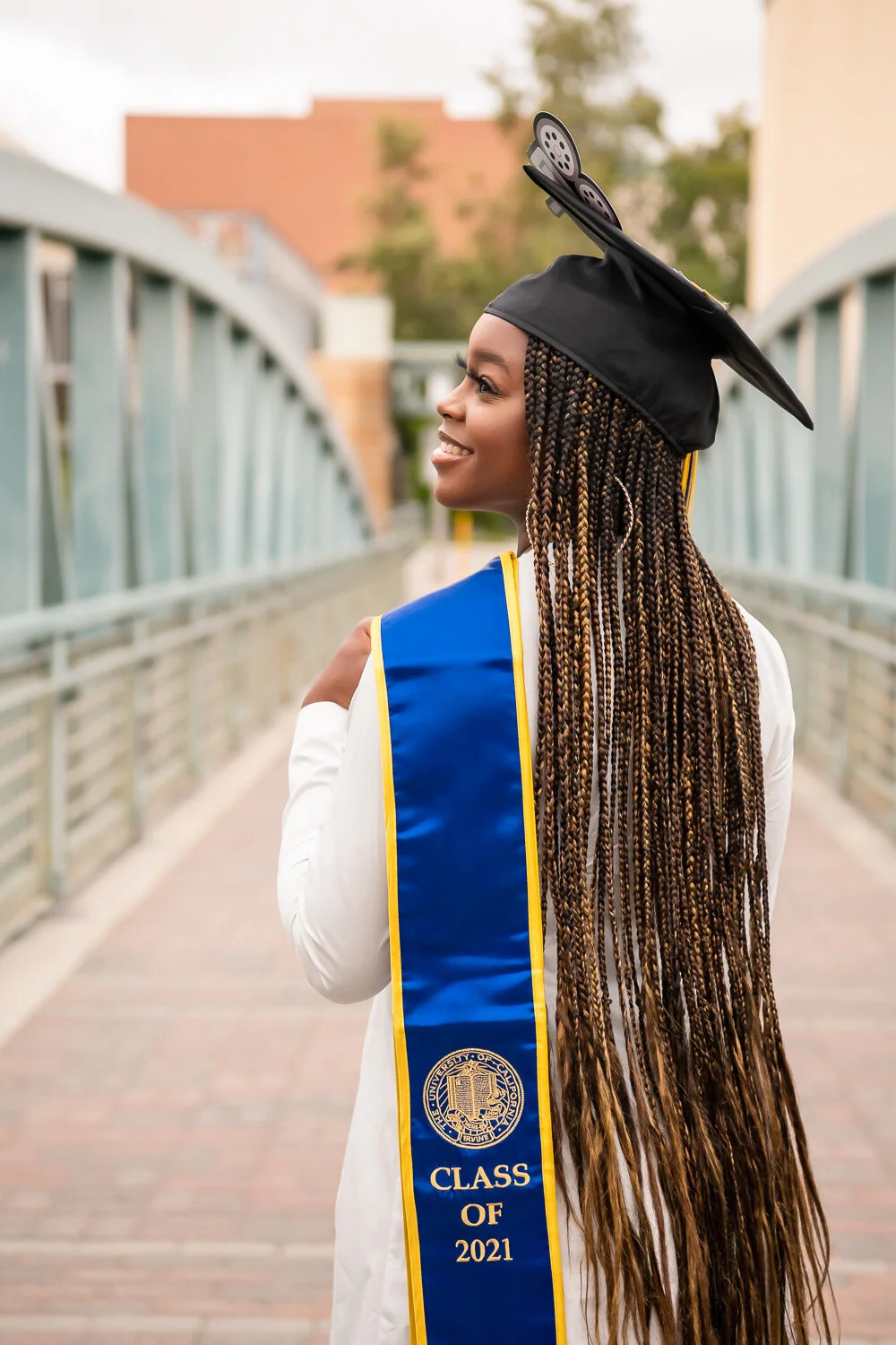 UCI Graduation Photos — Luzye Photography