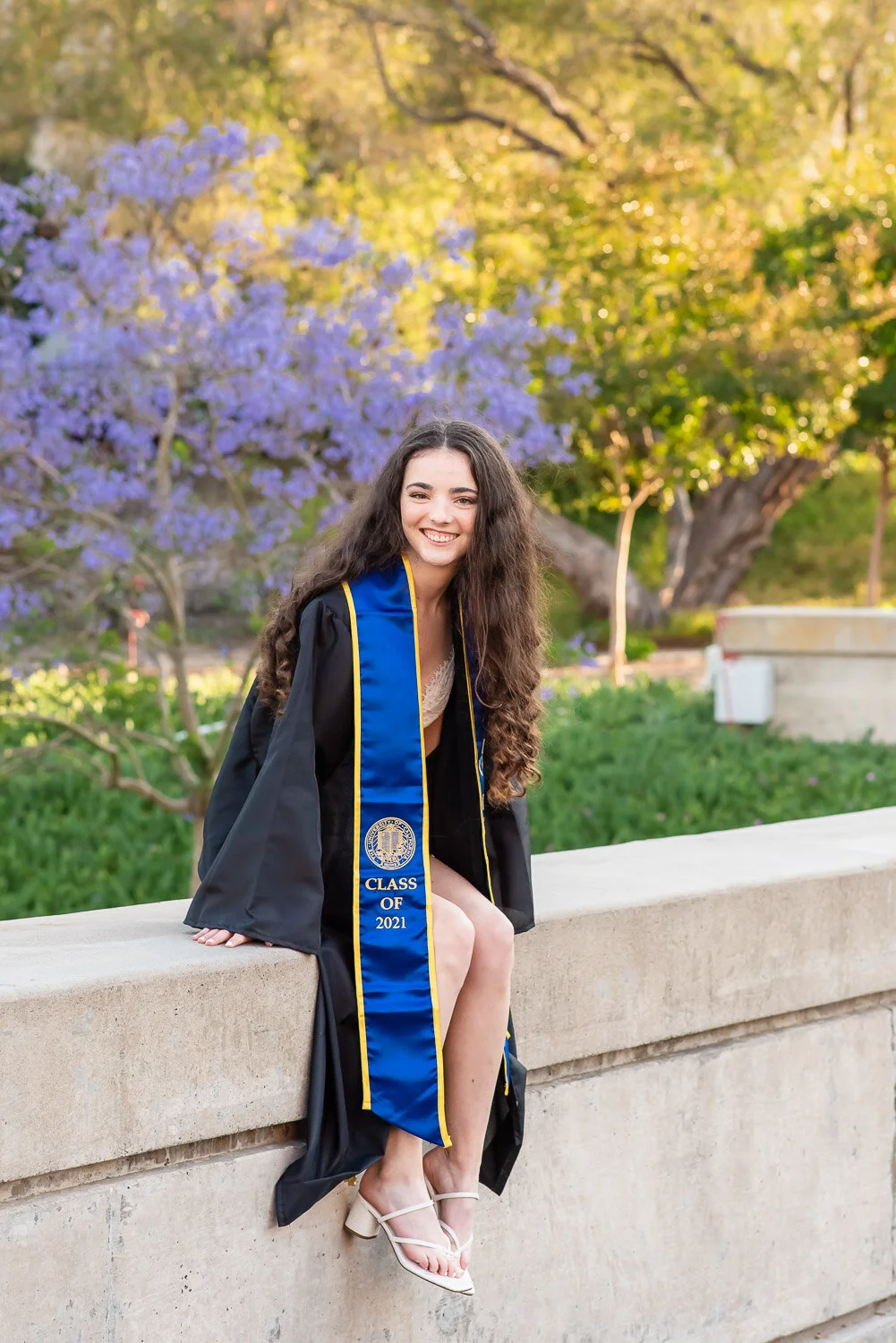 UCI Graduation Photos — Luzye Photography