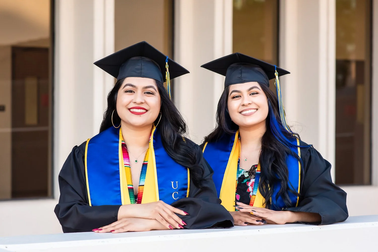 UCI Graduation Photographer — Luzye Photography
