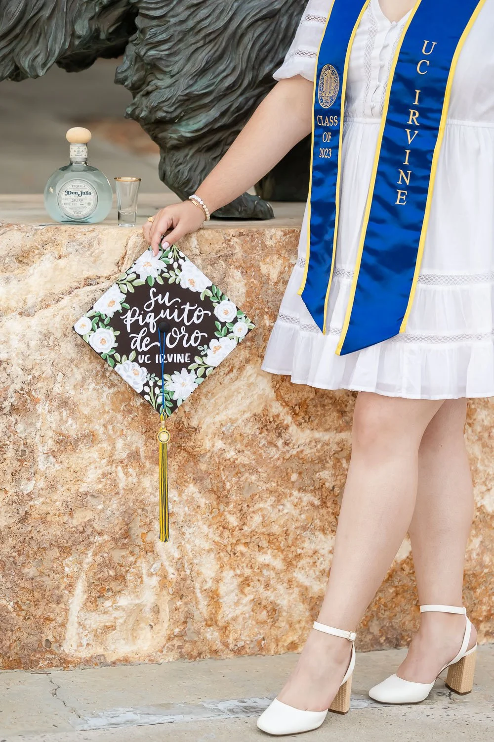 UCI Graduation Photographer — Luzye Photography