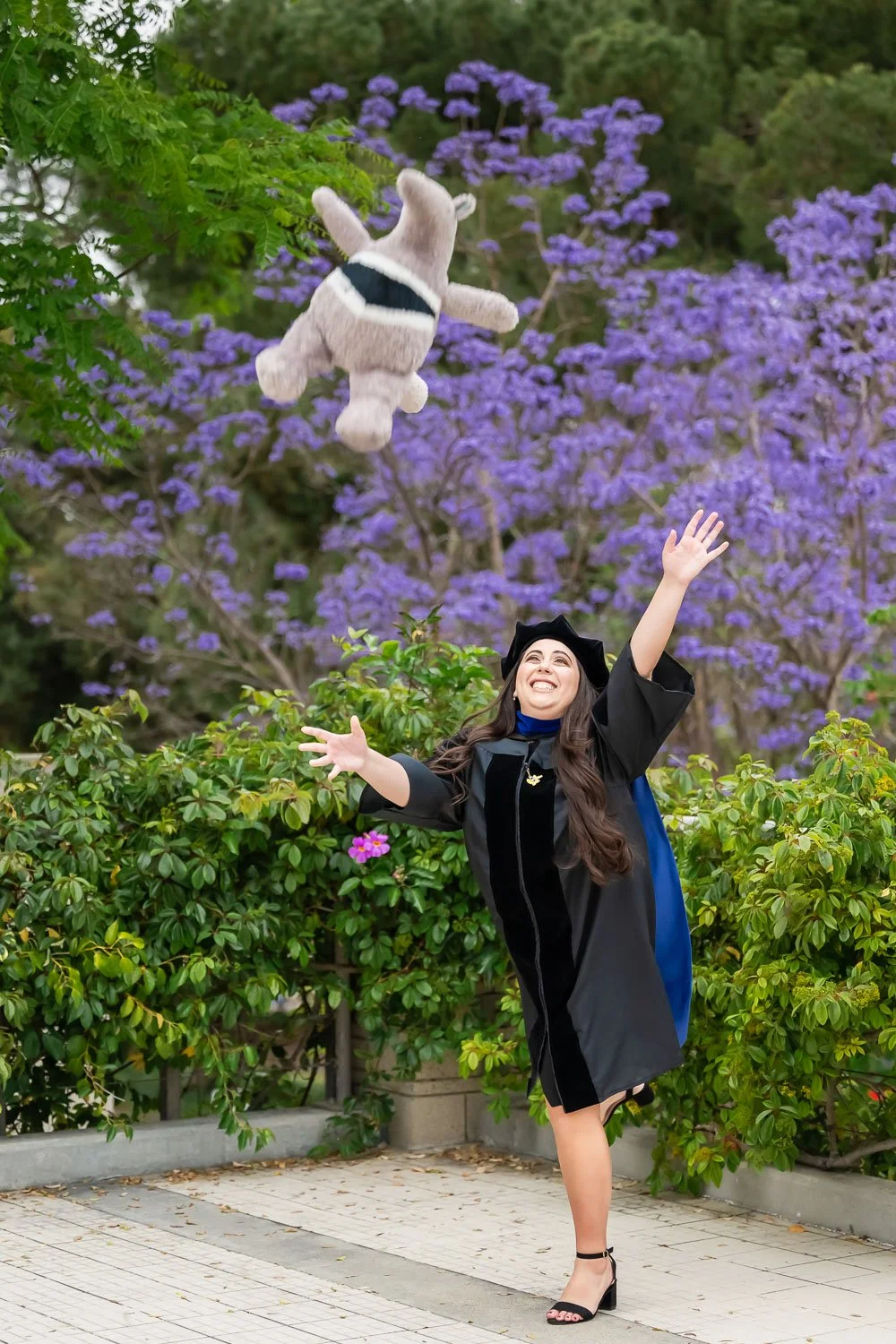 UCI Graduation Photographer — Luzye Photography