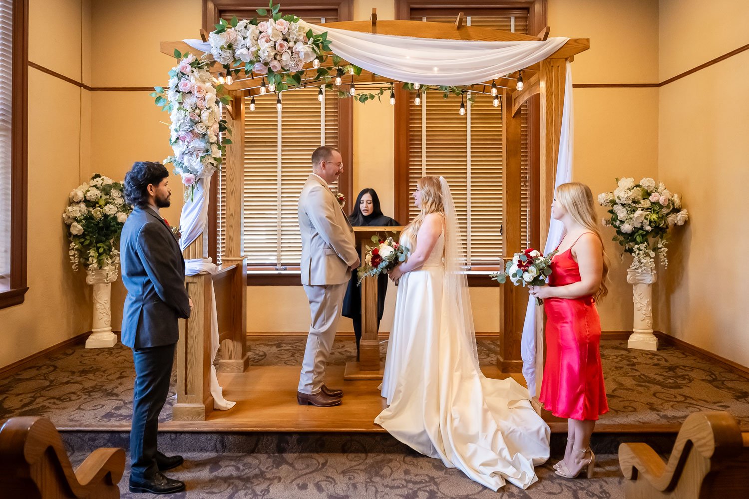 How to get married at the Old Orange County Courthouse (all you need to ...