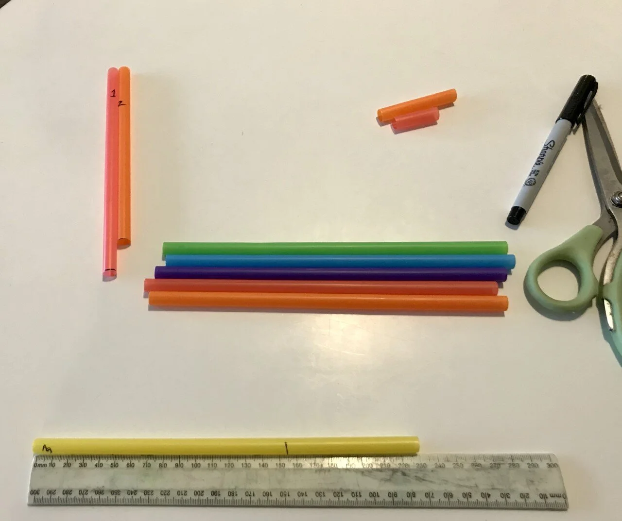 Straw Pan Pipes — Saskatchewan Science Centre