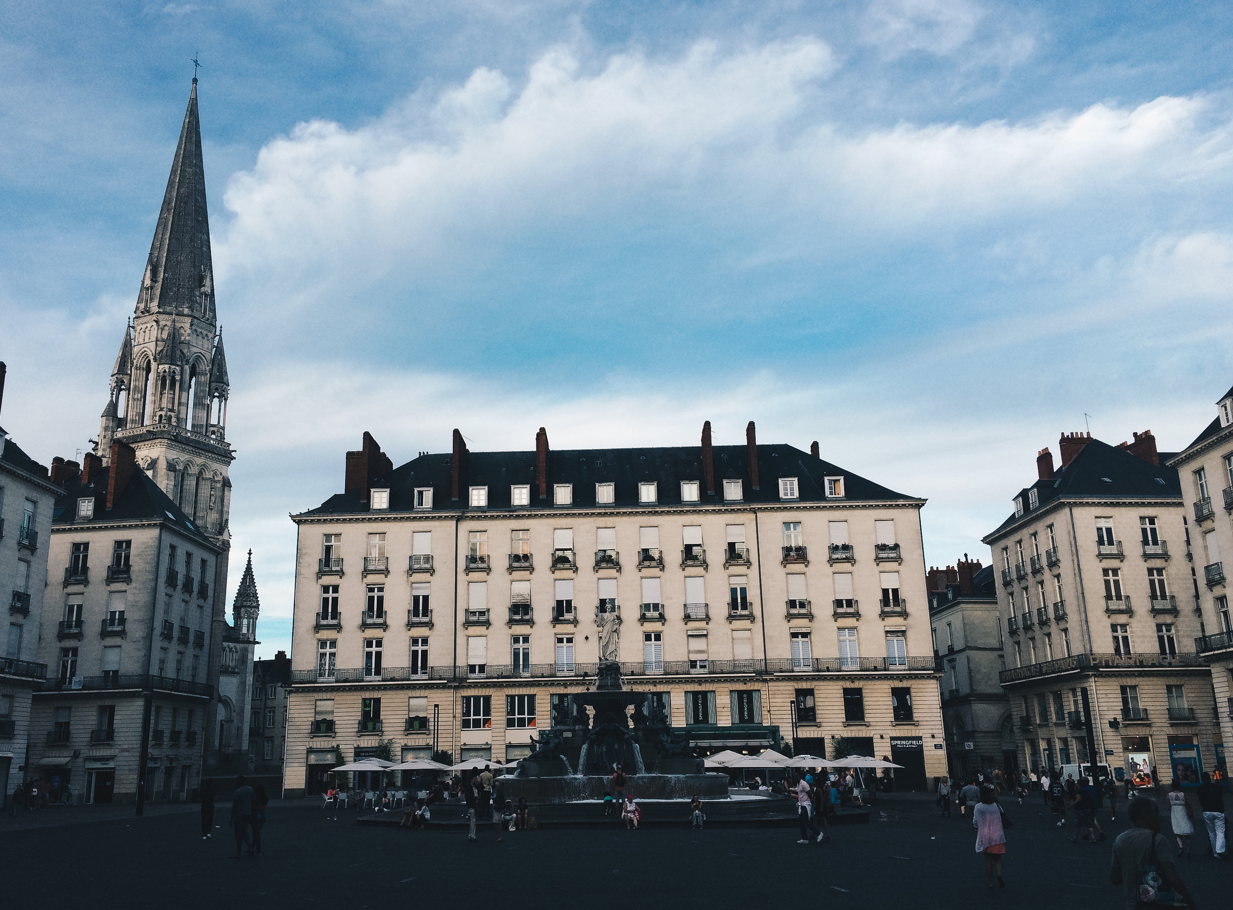 A Weekend in Nantes — Whitney in Paris