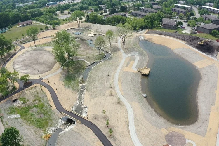 Stabilizing Streambanks Using Natural Channel Design — Ruekert & Mielke ...