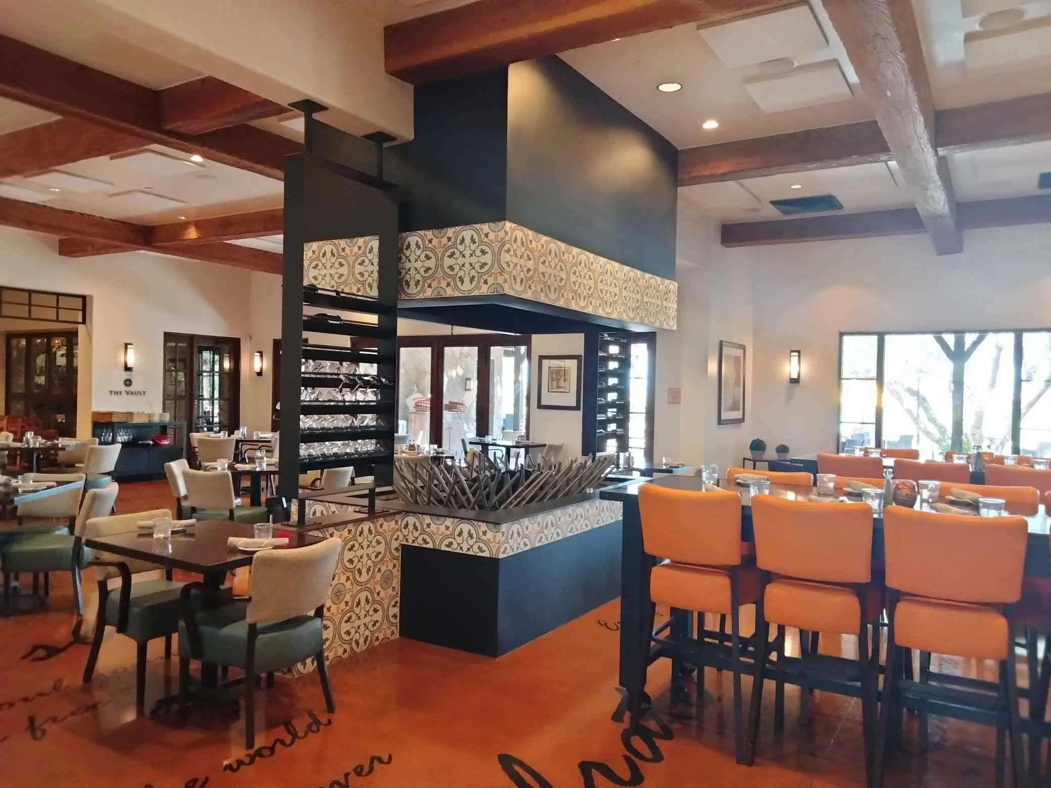 LA CASA AT ENCANTERRA TRILOGY — Oei Design
