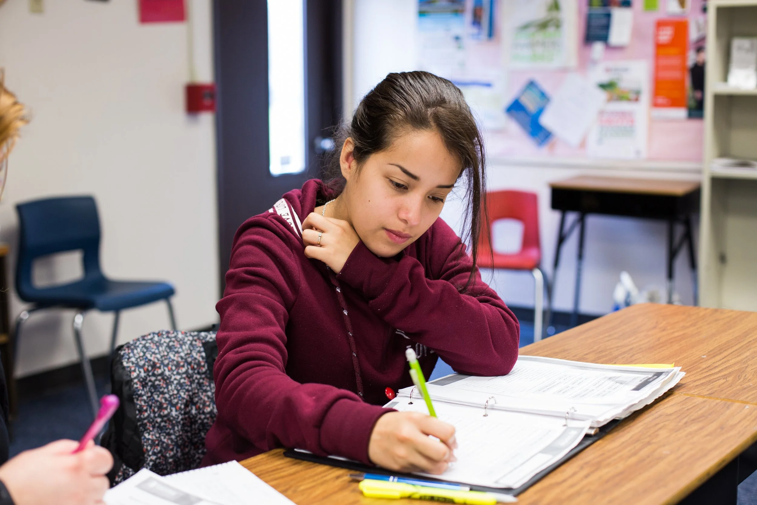 Adult Education Program — Adelante Mujeres