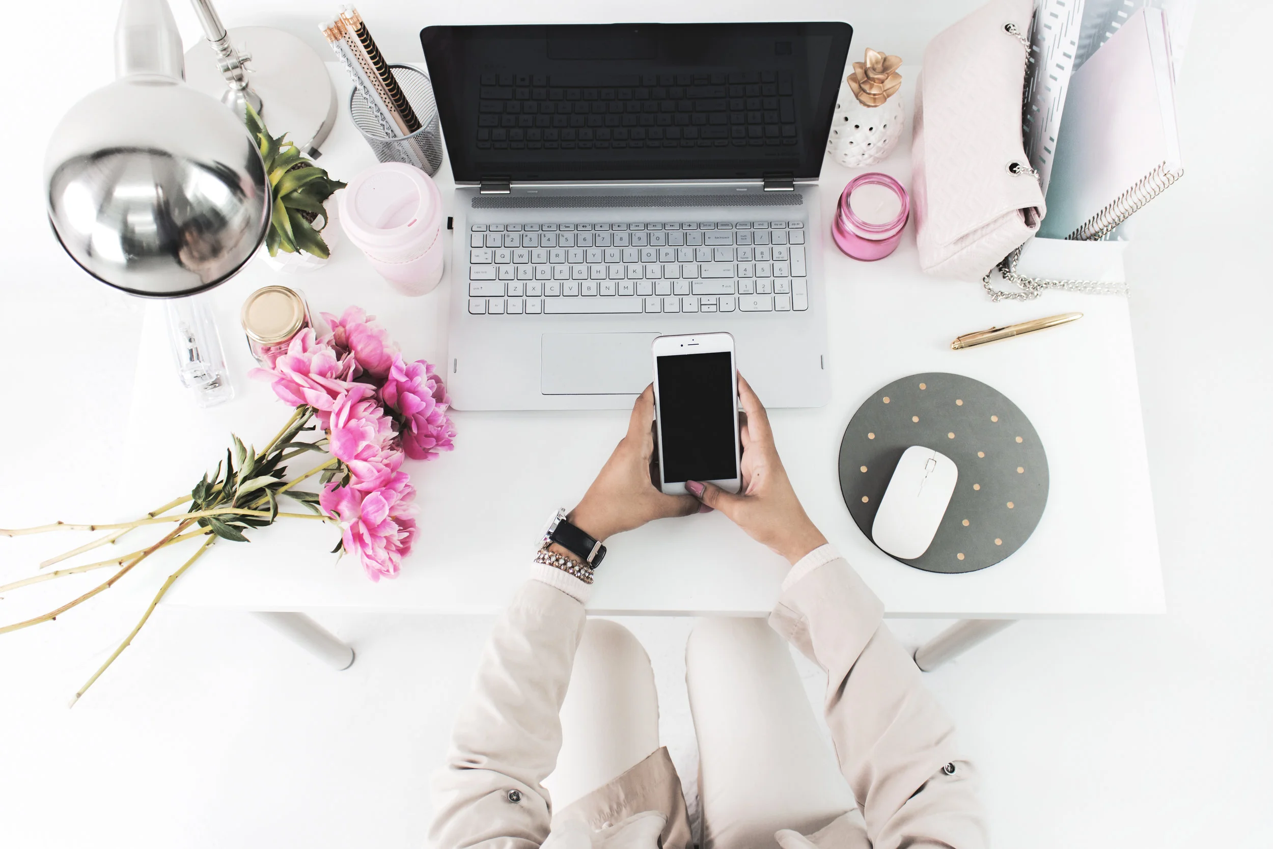 FREEDOM IN STRUCTURE — Claire Riley - Business Geek