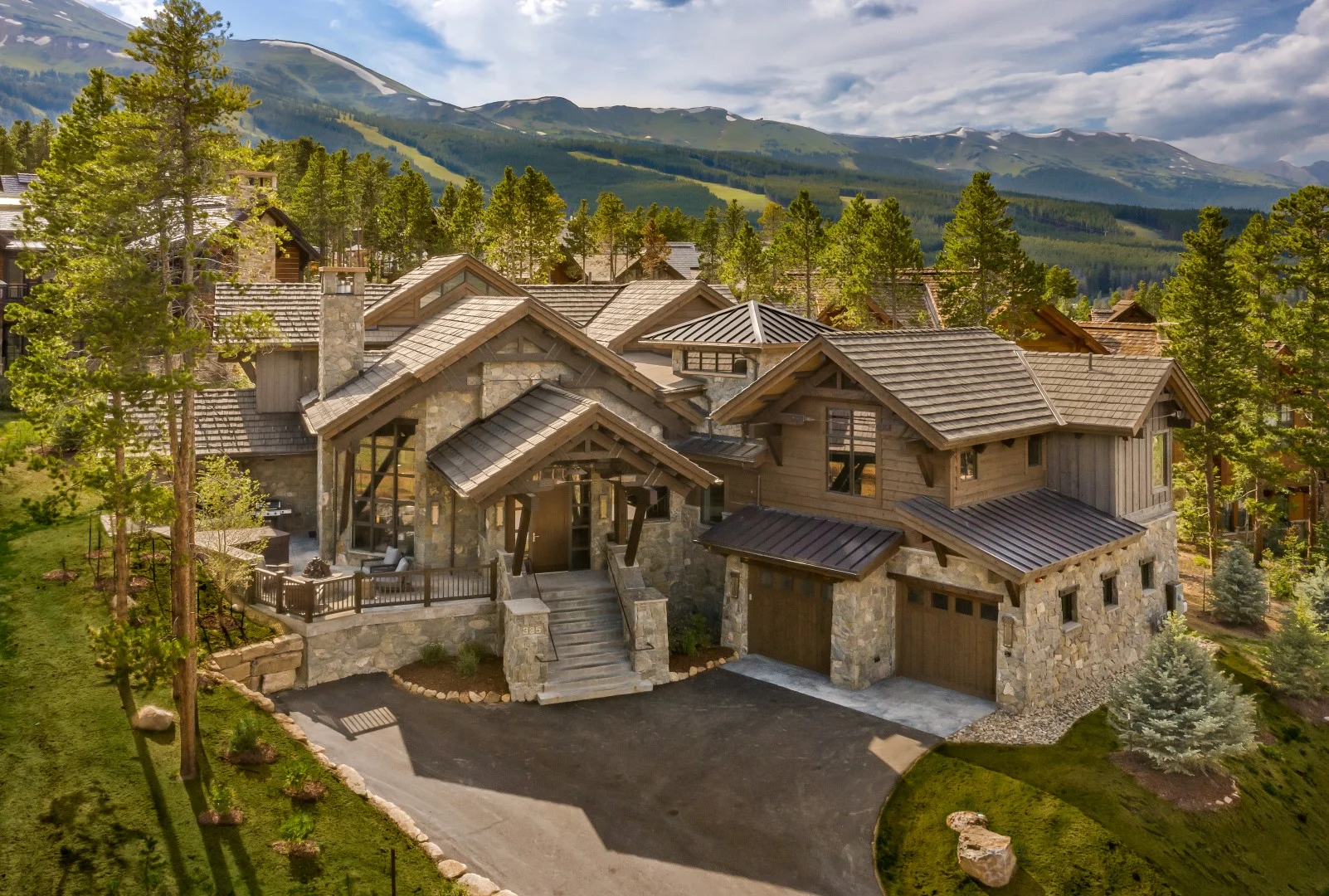 Rockridge Building "The Art of Building & Custom Mountain Homes"