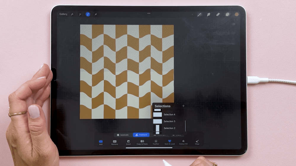 How to make a wavy checkerboard pattern in Procreate