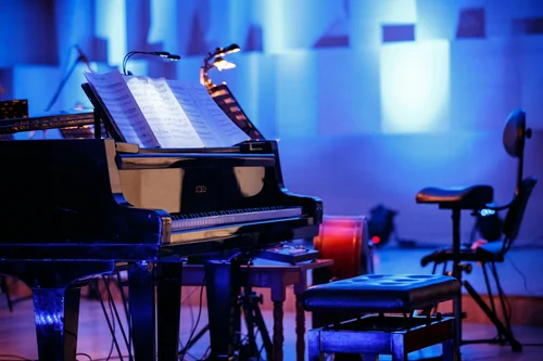 Dress Like a Musician! Tips for Selecting Performance Attire - Music ...